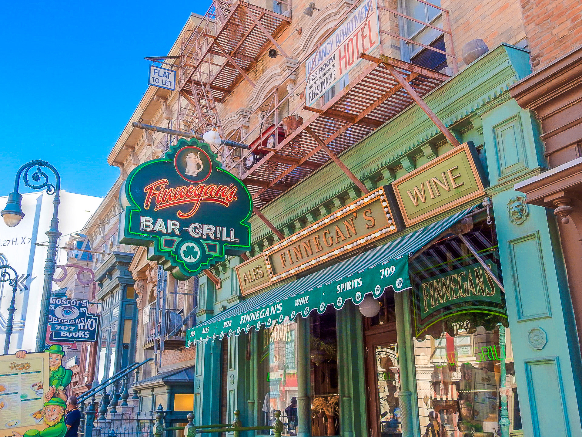 Finnegan’s Bar & Grill at Universal Orlando | Attraction Insight