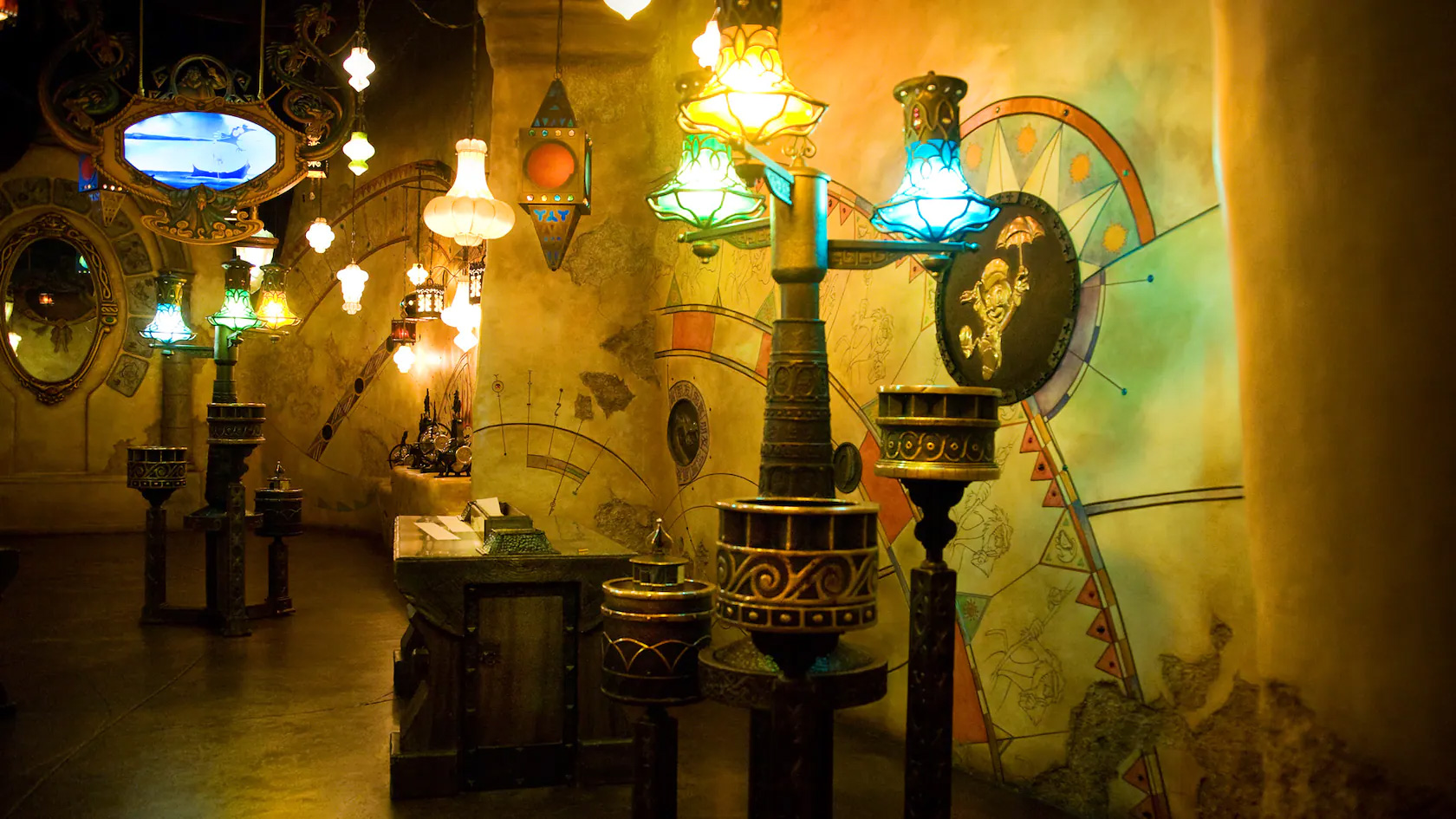 Sorcerer’s Workshop at Disneyland Resort | Attraction Insight