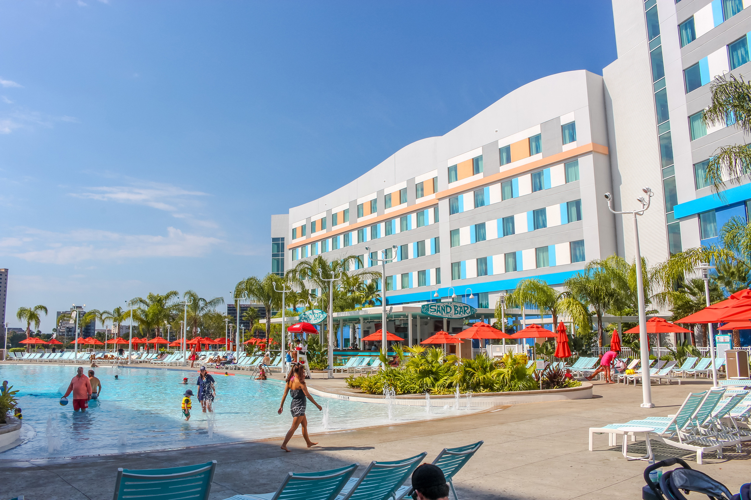 Universal’s Endless Summer Resort – Surfside Inn & Suites at Universal ...