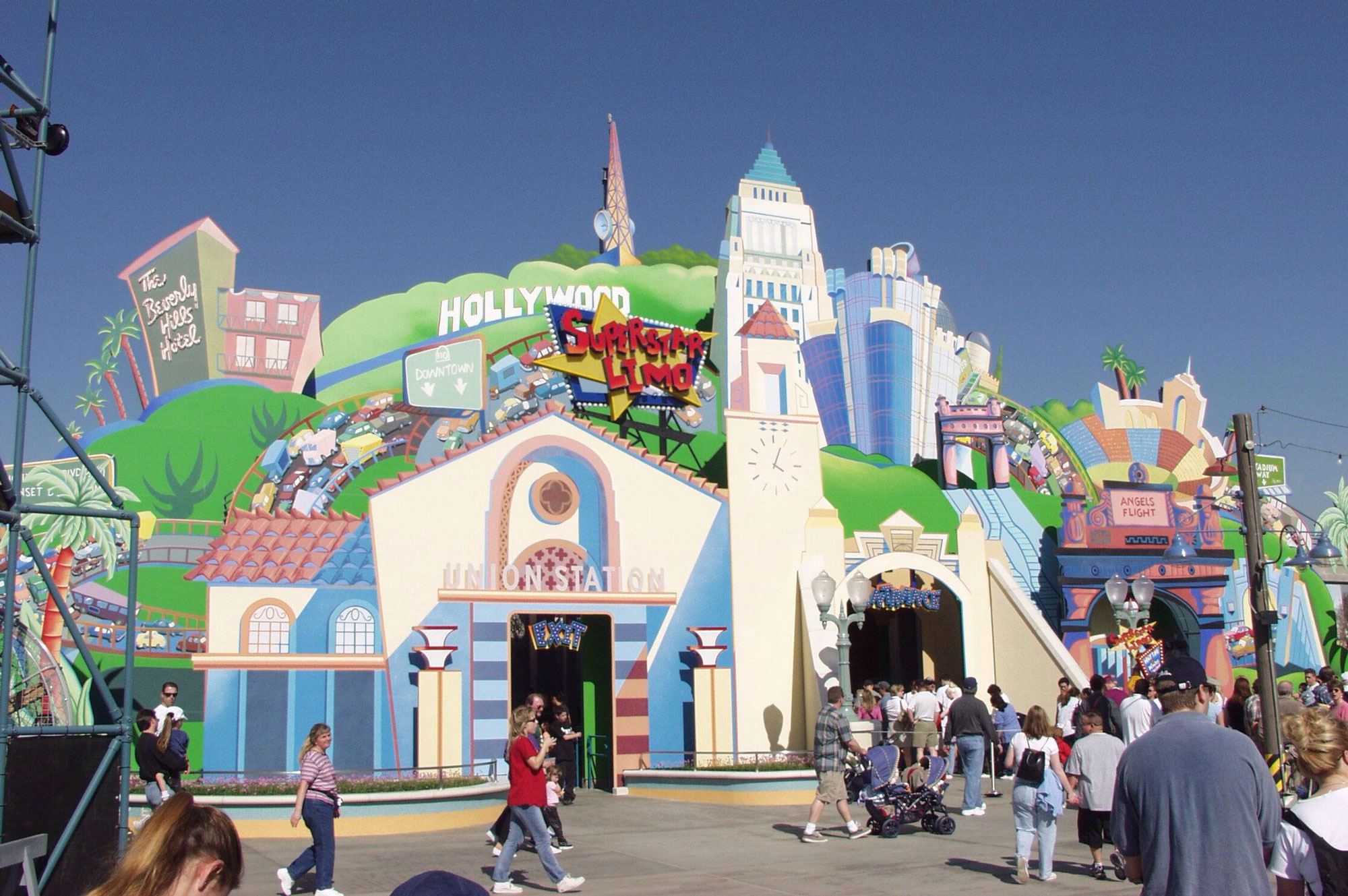 Retro Rewind: Disney's Disastrous Superstar Limo Ride | Attraction Insight