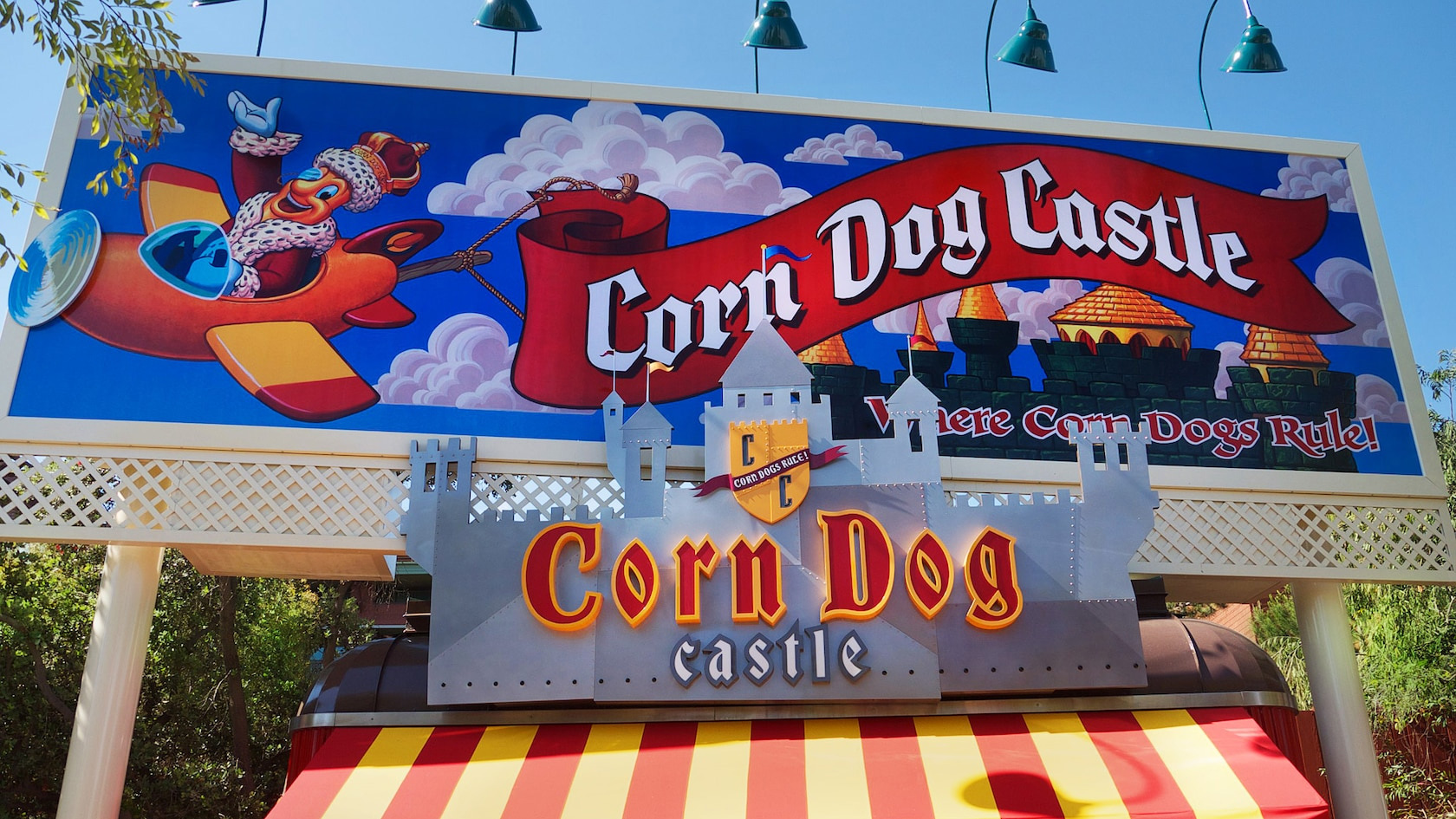 Corn Dog Castle at Disneyland Resort | Attraction Insight