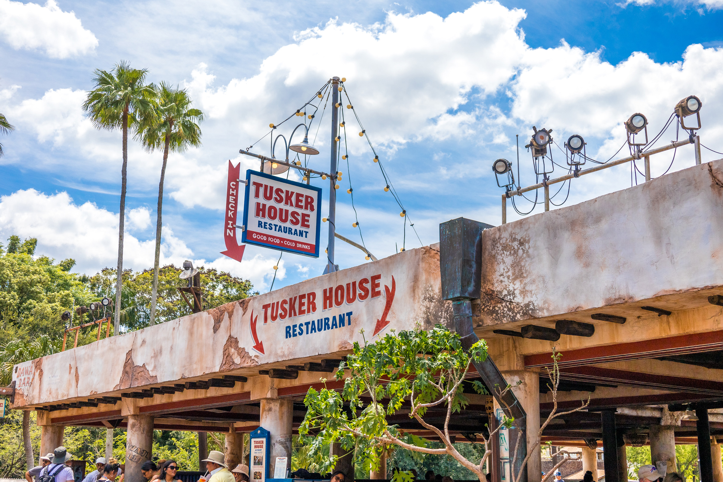 Tusker House Restaurant at Walt Disney World | Attraction Insight