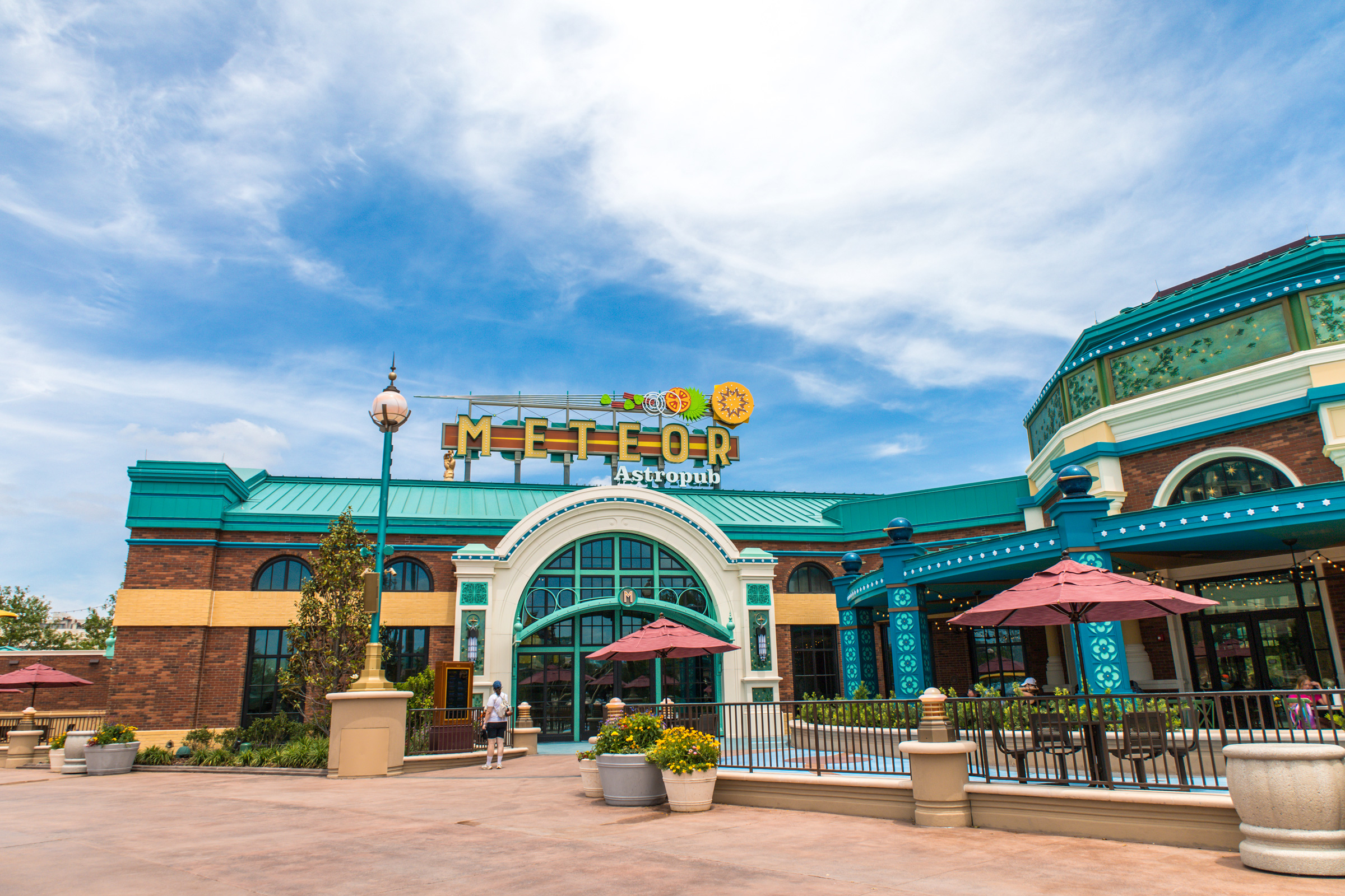 Meteor Astropub at Universal Orlando | Attraction Insight