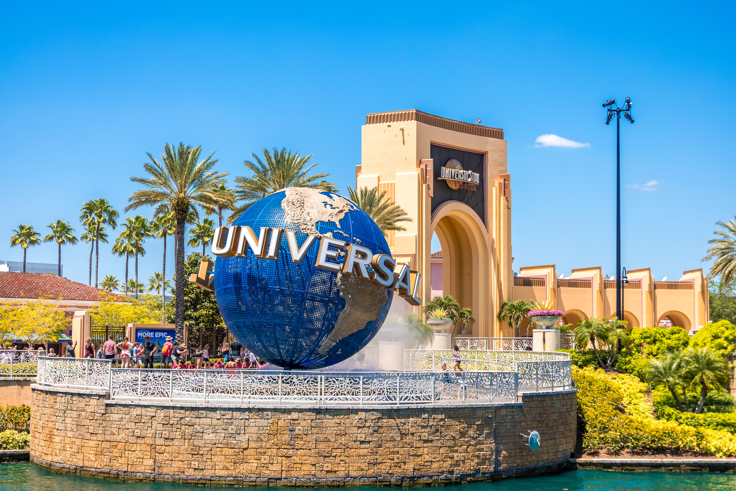 Universal Orlando Passholder Bonus Benefits Announced for May 2025 | Attraction Insight