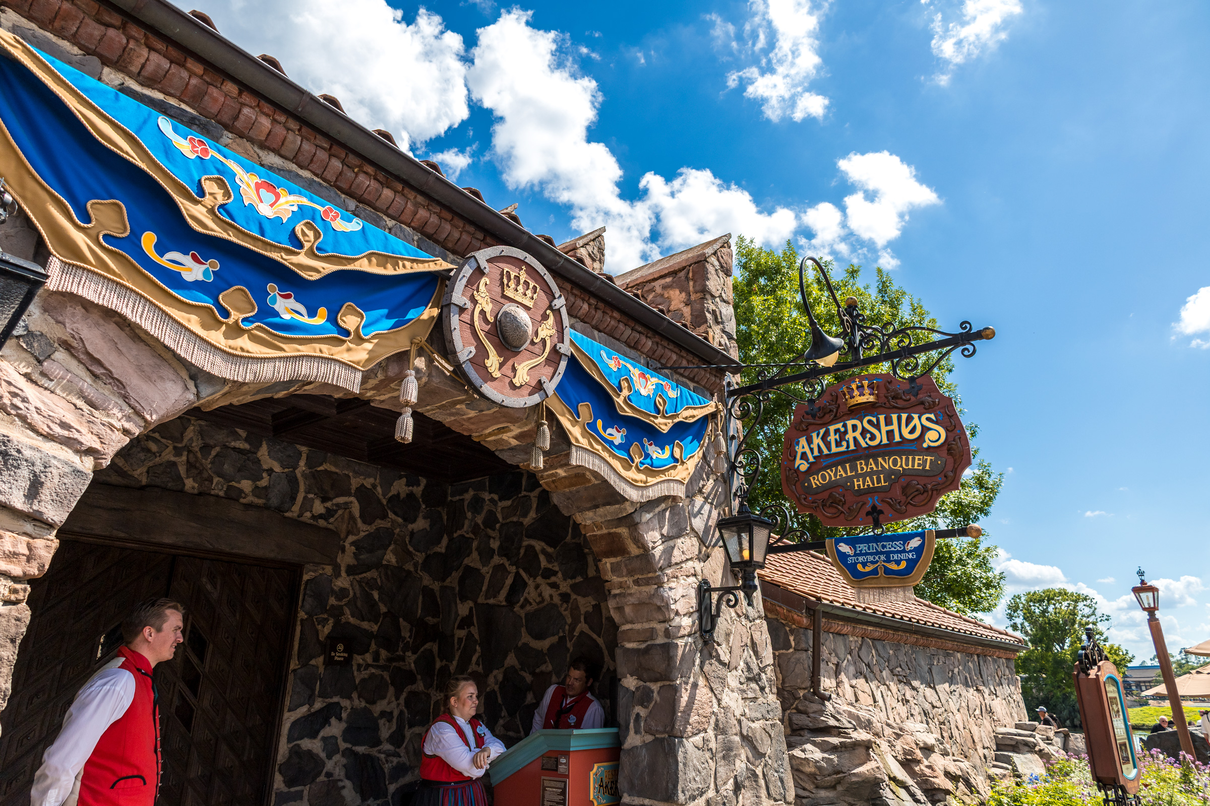 Akershus Royal Banquet Hall at Walt Disney World | Attraction Insight