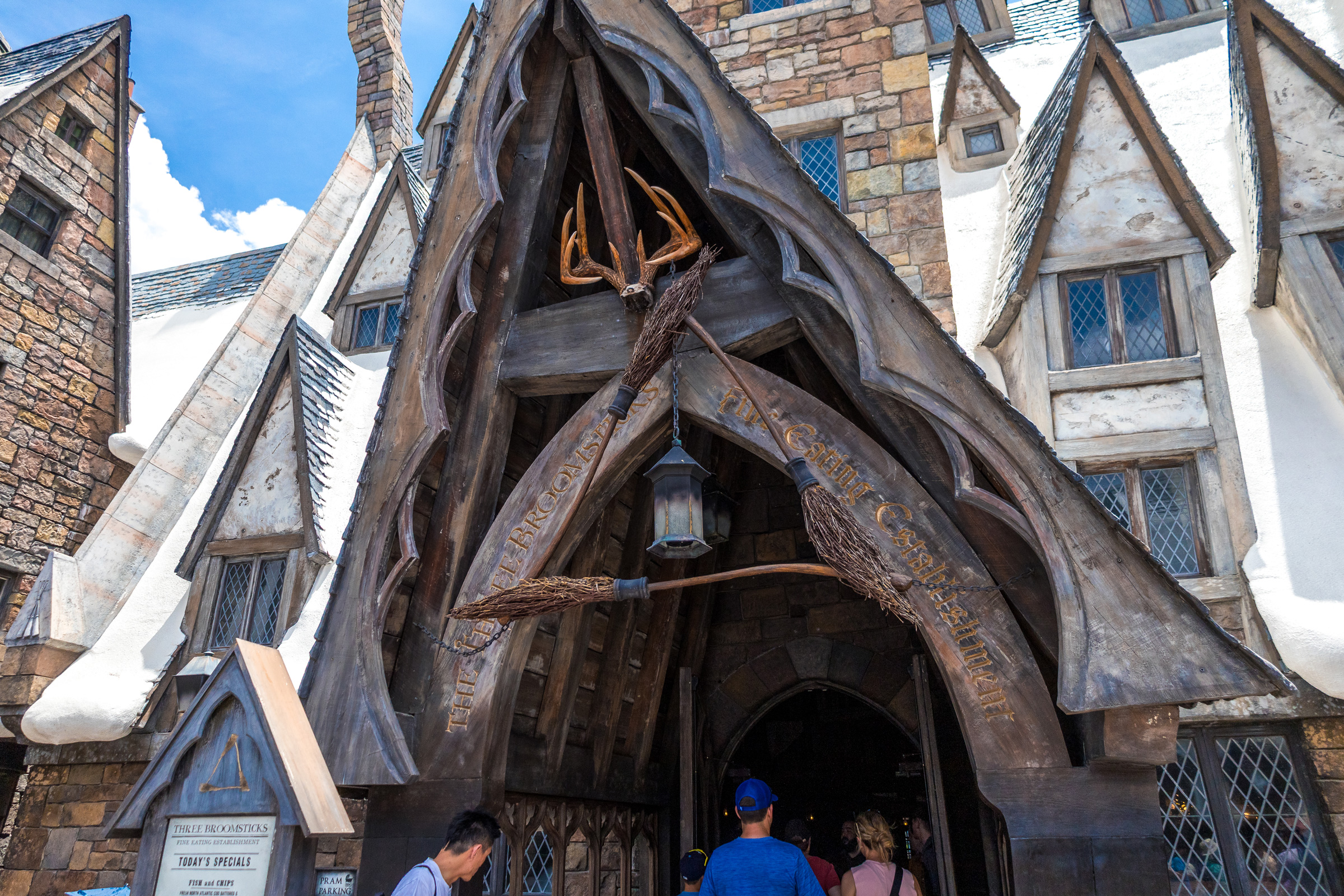 Three Broomsticks at Universal Orlando | Attraction Insight