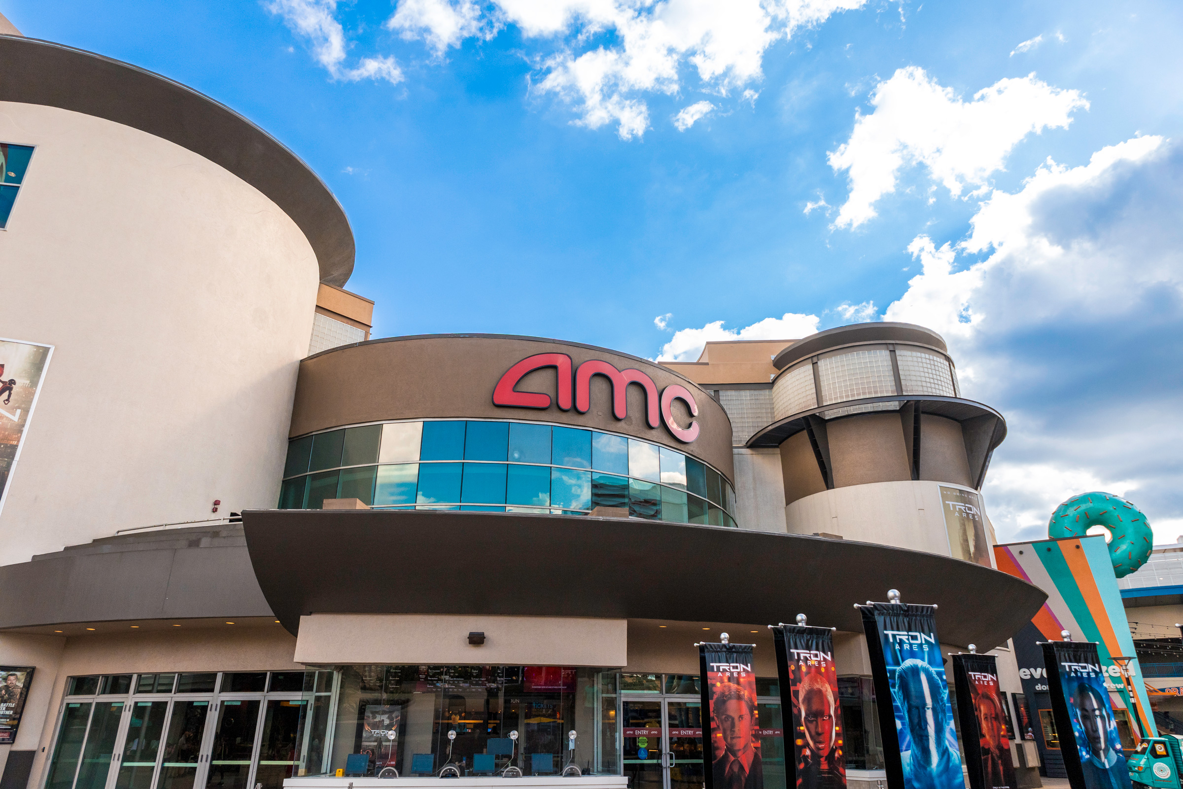 AMC Theatres Raising A-List Membership Price as Company Points to ...